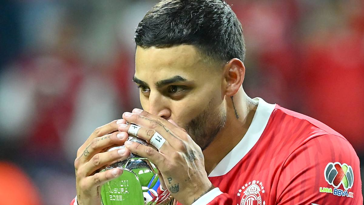Alexis Vega se codea con Leo Messi entre los mejores futbolistas del ...