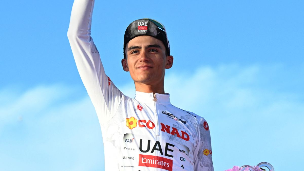 Isaac del Toro confirma el fin de su temporada tras triunfar en el Giro ...