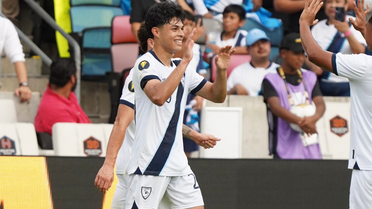 La rompe con la Selección pero aún no debuta en primera: el caso que ...