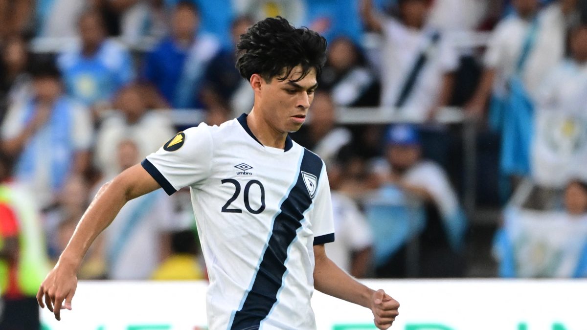 Olger Escobar supera a Gilberto Mora y Guatemala termina la Copa Oro ...