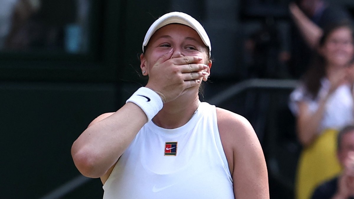 Amanda Anisimova sorprende a Aryna Sabalenka y se mete a su primera final de Wimbledon - ClaroSports