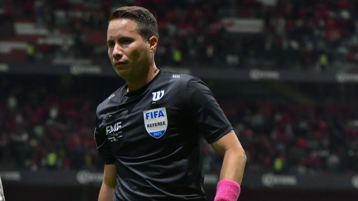 Comisión de arbitraje sancionará a los silbantes del Monterrey vs ...