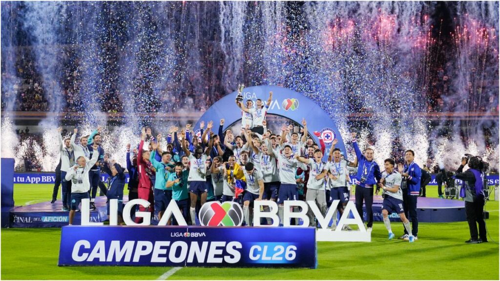 Cruz Azul impone récords históricos en la conquista de su décima ...