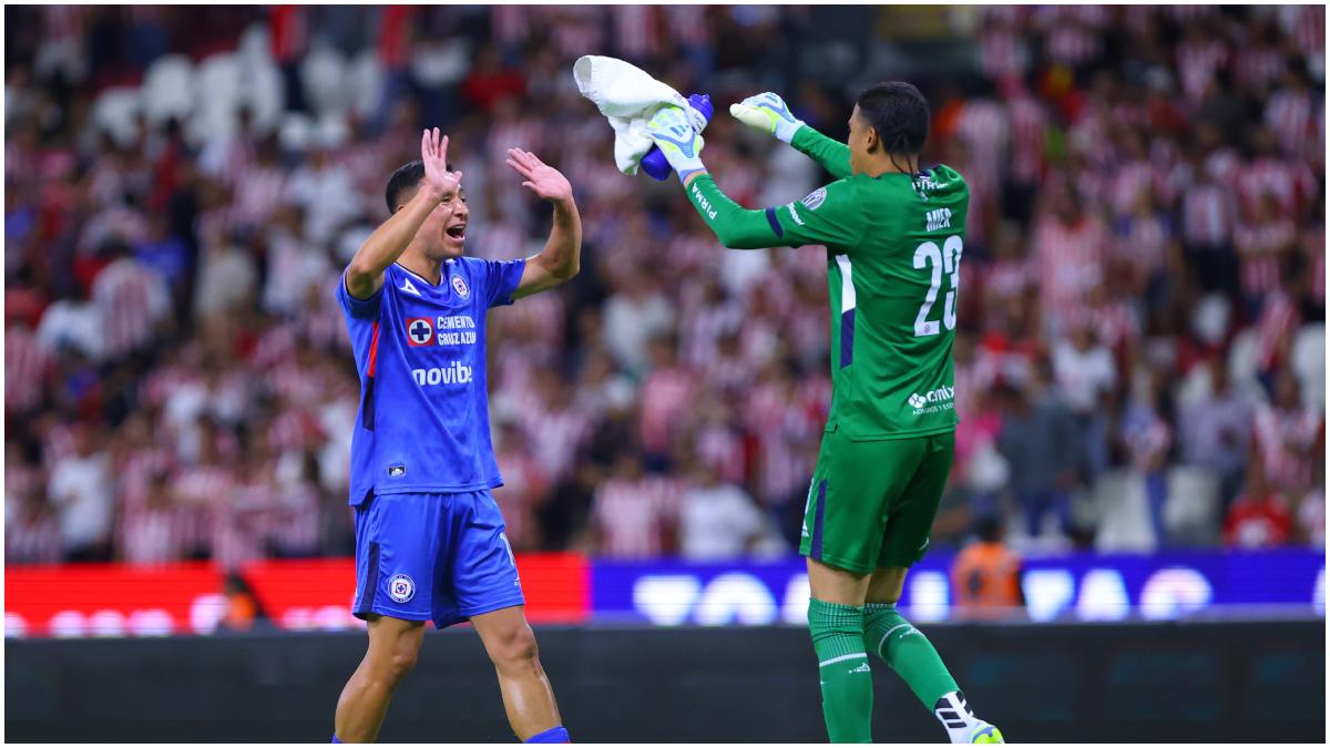 Final histórica: Pumas y Cruz Azul se enfrentan por el título del ...