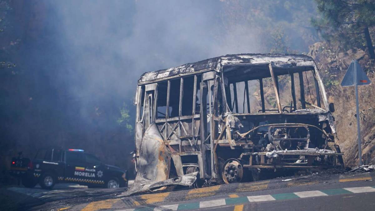 Blindan Aguililla, Michoacán, ante posible sepultura del “Mencho” - UnoTV