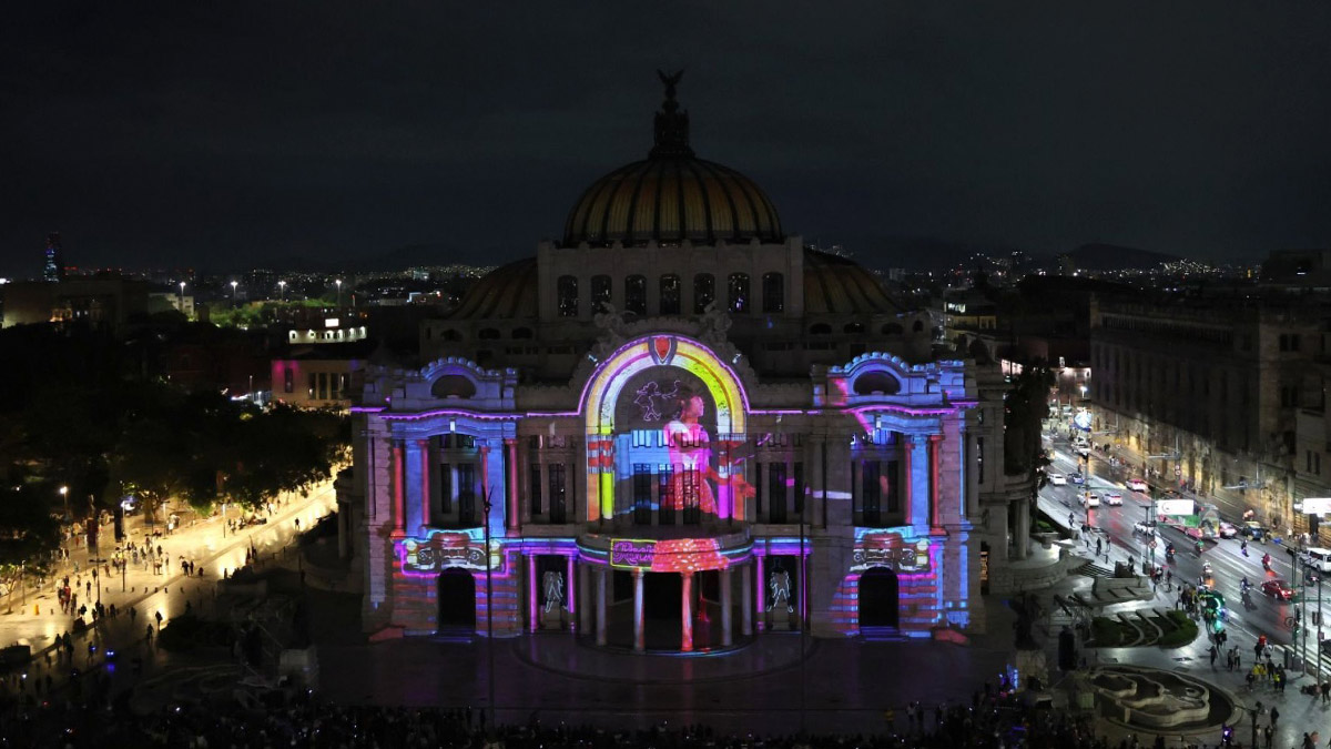 Bellas Artes se ilumina con videomapping en homenaje a la riqueza ...